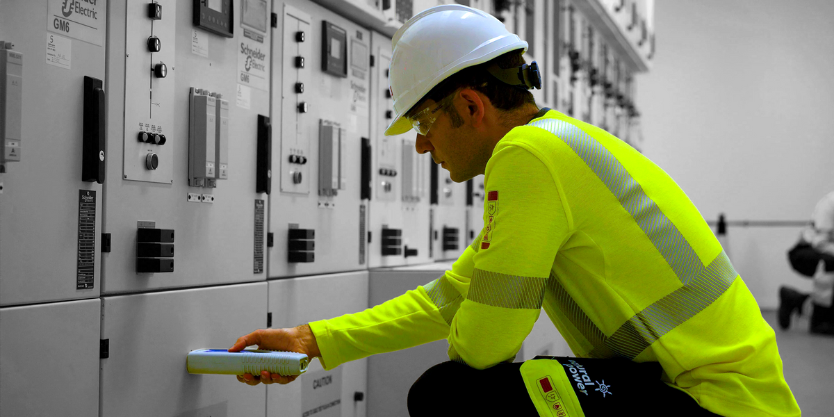 Especialistas en PPE y ropa protectora contra arco eléctrico y FR